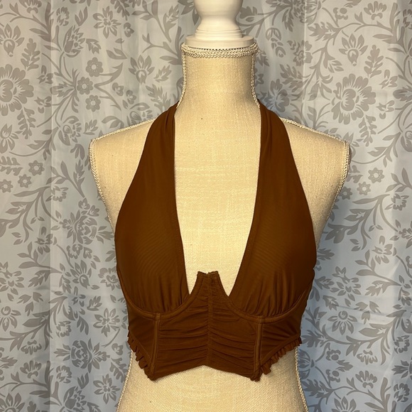 Tic Toc | Tops | Halter Underwire Cropped Top | Poshmark